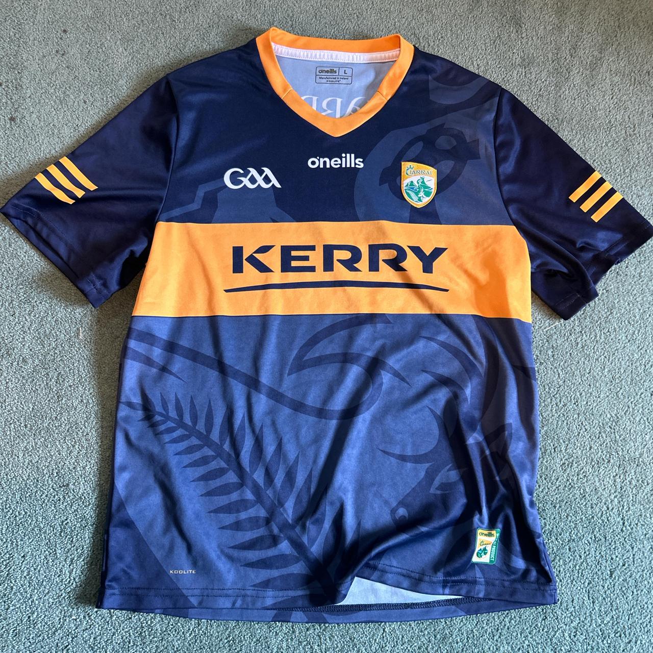 Kerry jersey like new Size L - Depop