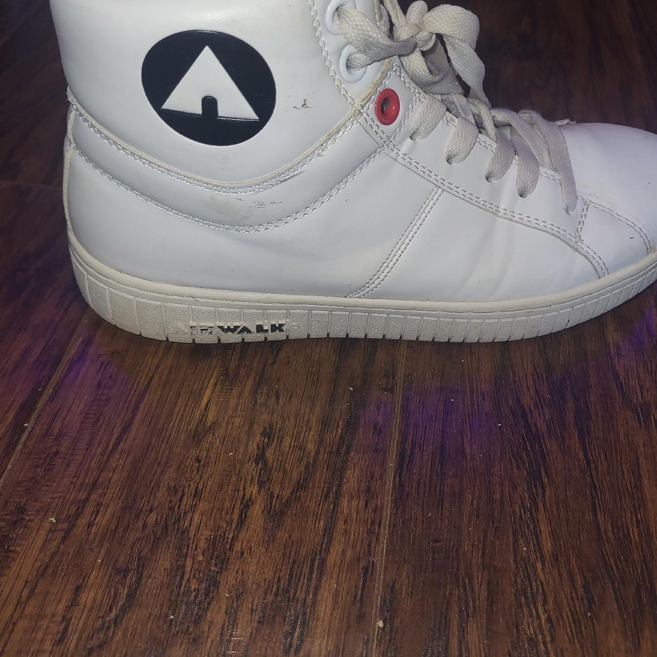 Airwalk brand high-tops US Size 8 - Depop