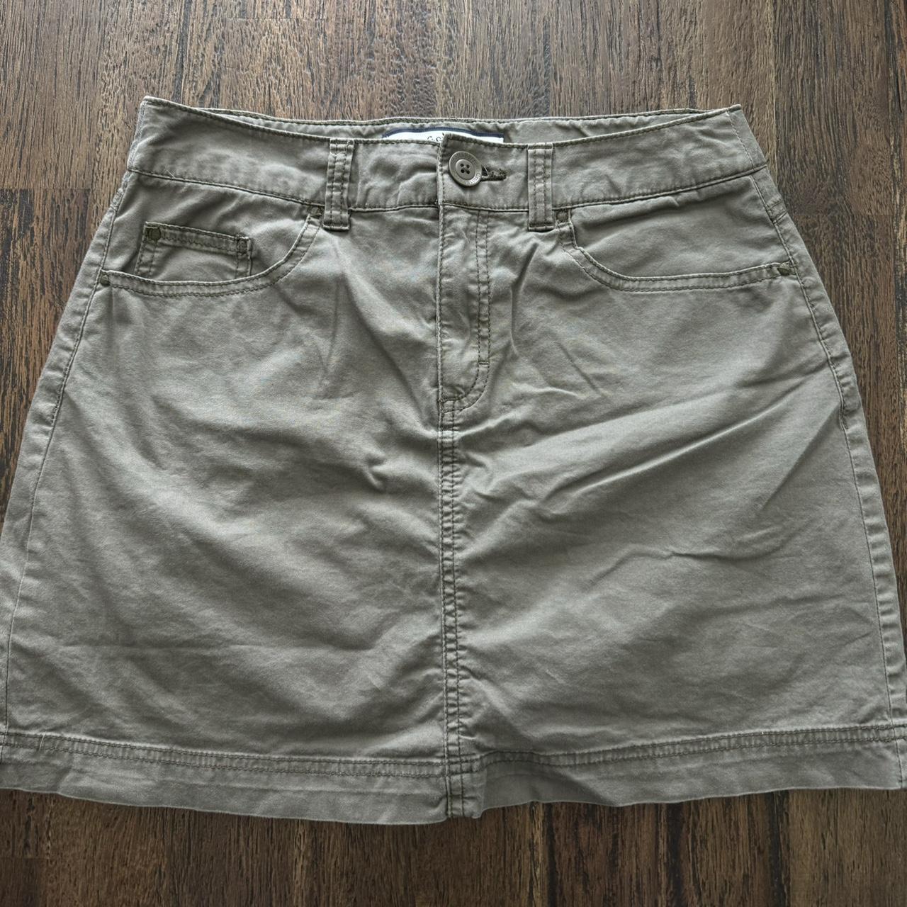 high waisted olive green croft and barrow brand... - Depop