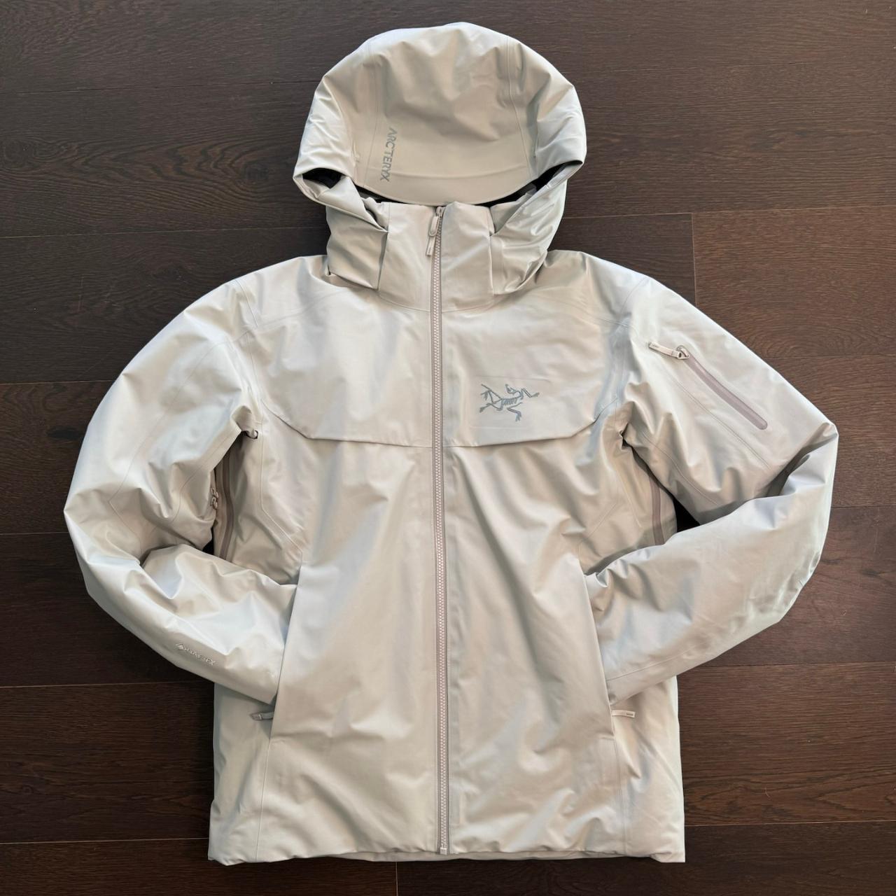 Arcteryx Macai series GTX 750 goose down waterproof... | Depop
