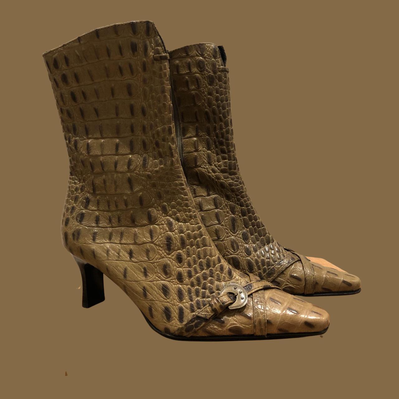 Wunderschöne Stiefel der Marke Peter Kaiser. Größe... - Depop
