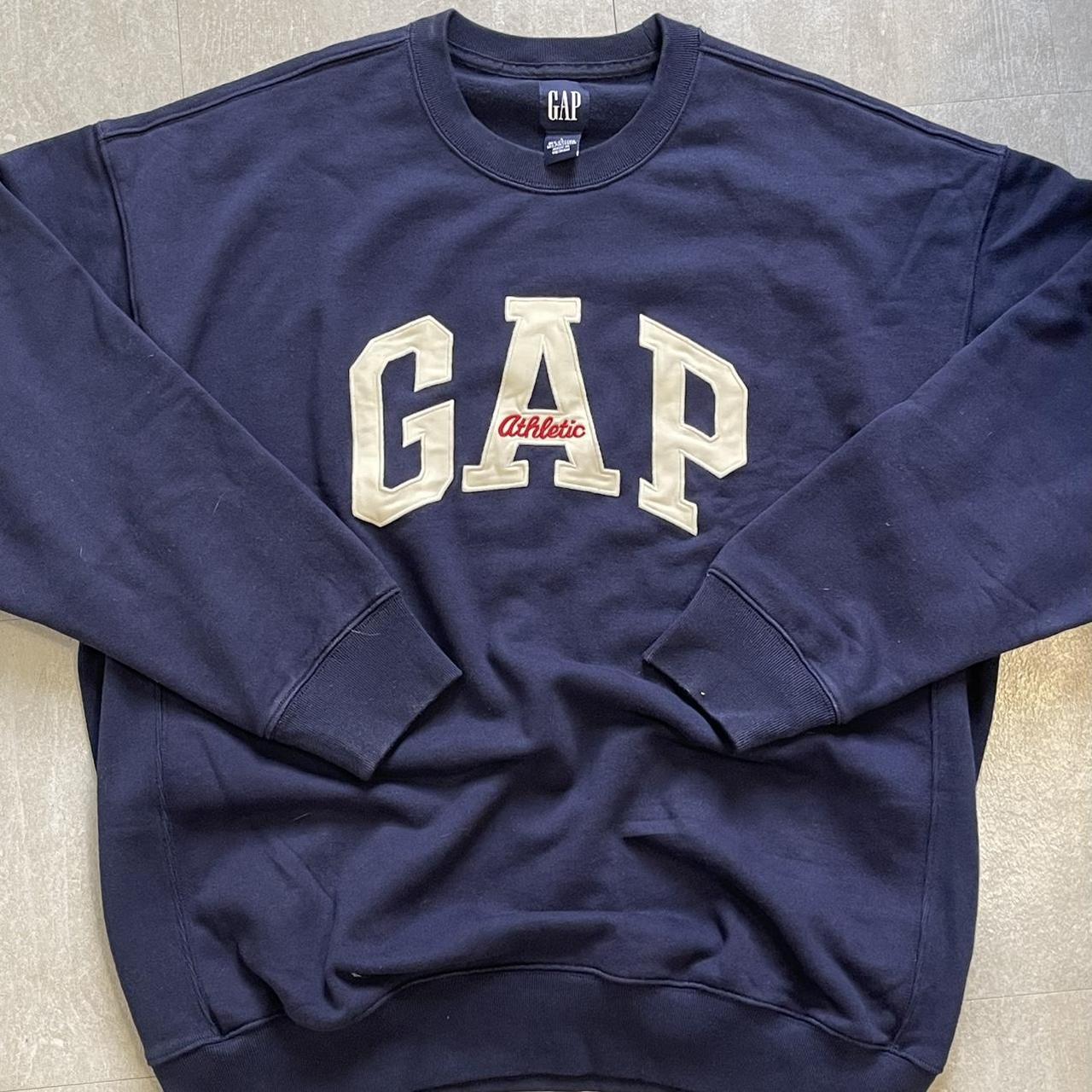 Navy Gap heavyweight crewneck sweatshirt (brand new) - Depop
