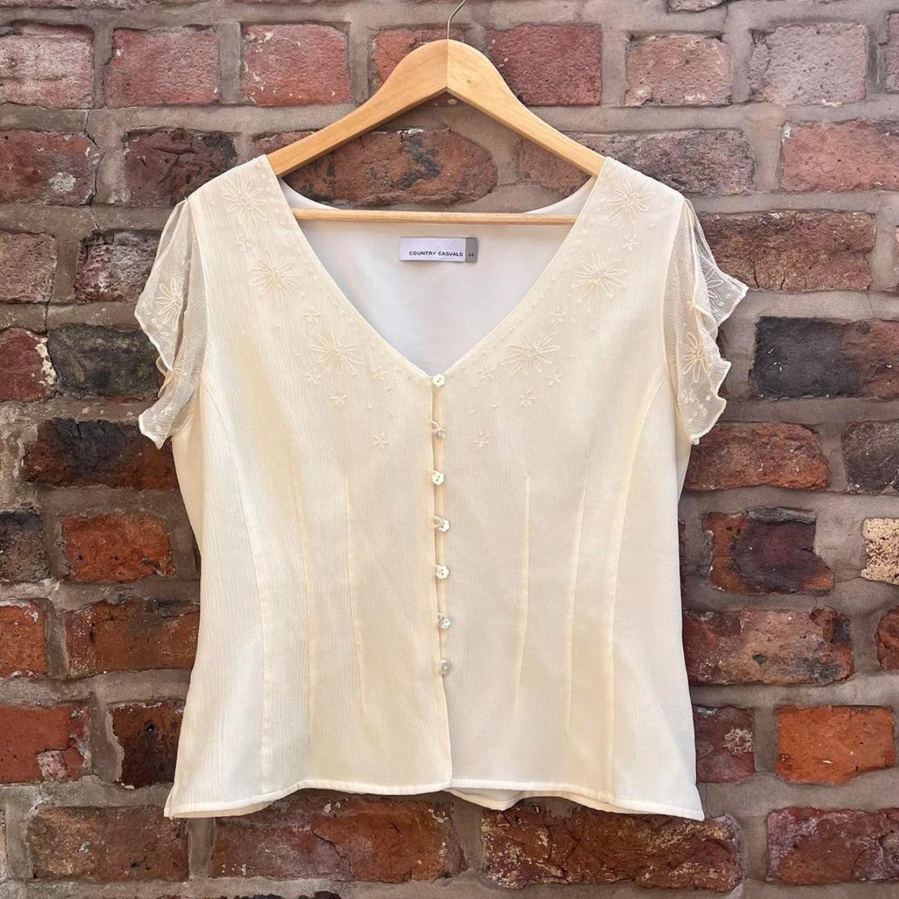 Country Casuals Silk Blouse ☆offers... - Depop