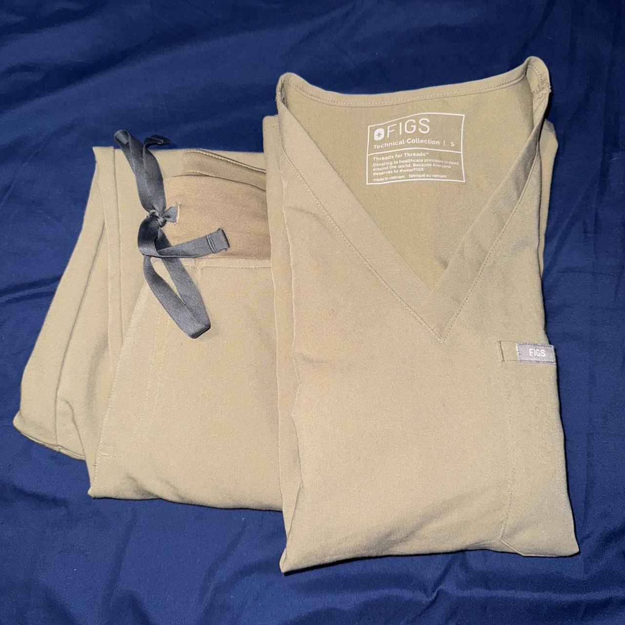 Figs Set // Color: Latte Small Catarina One-Pocket... | Depop