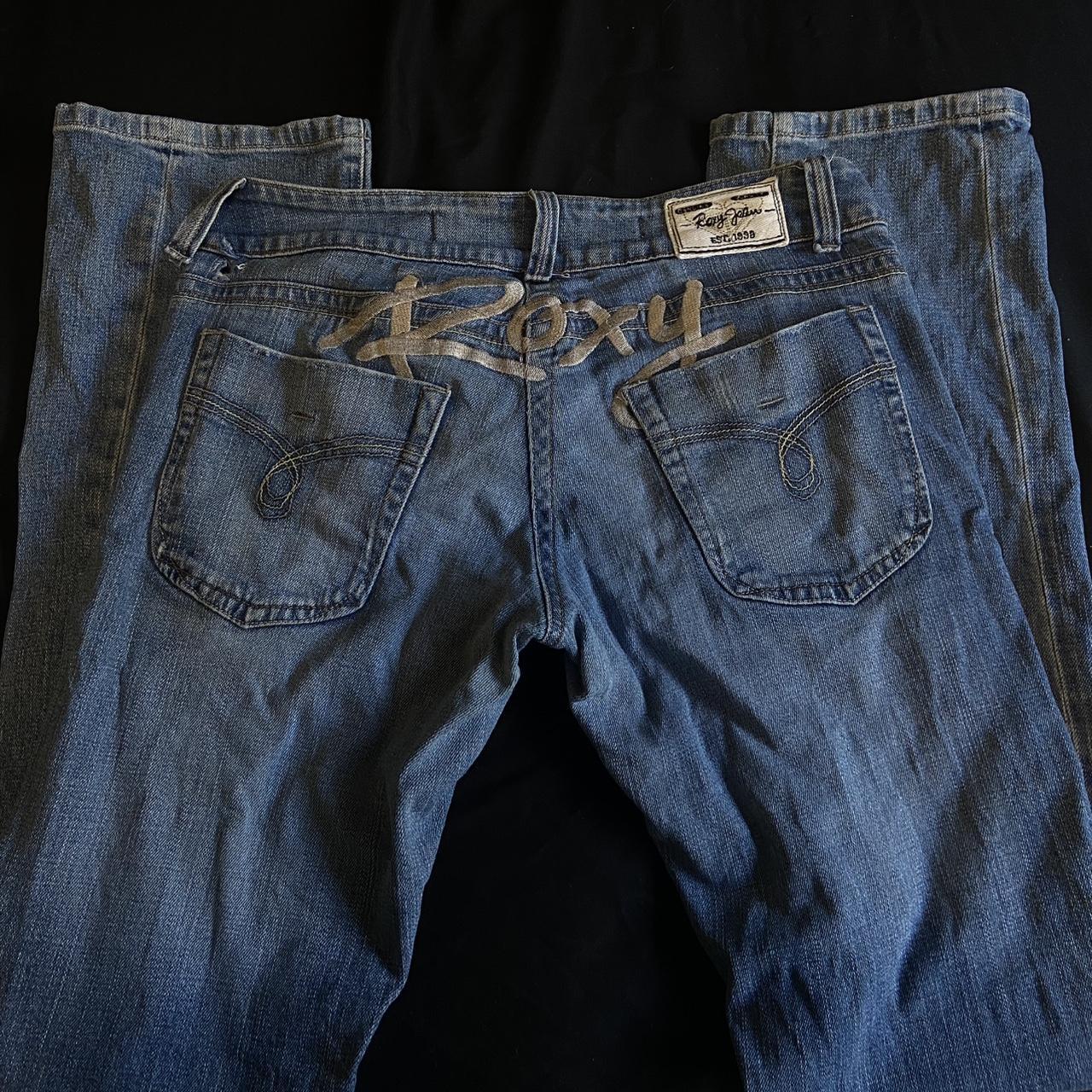 The cutest low rise Roxy jeans In good condition... | Depop