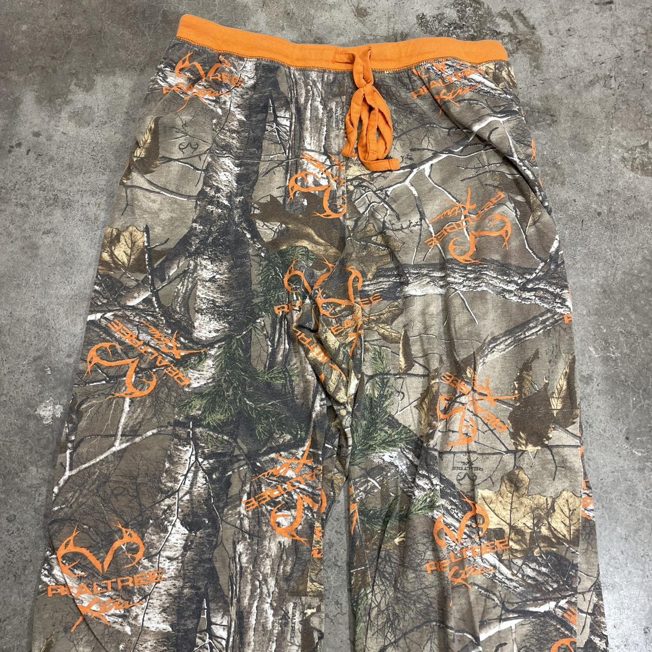 Realtree camo y2k baggy sweatpants Size: xl - All... - Depop