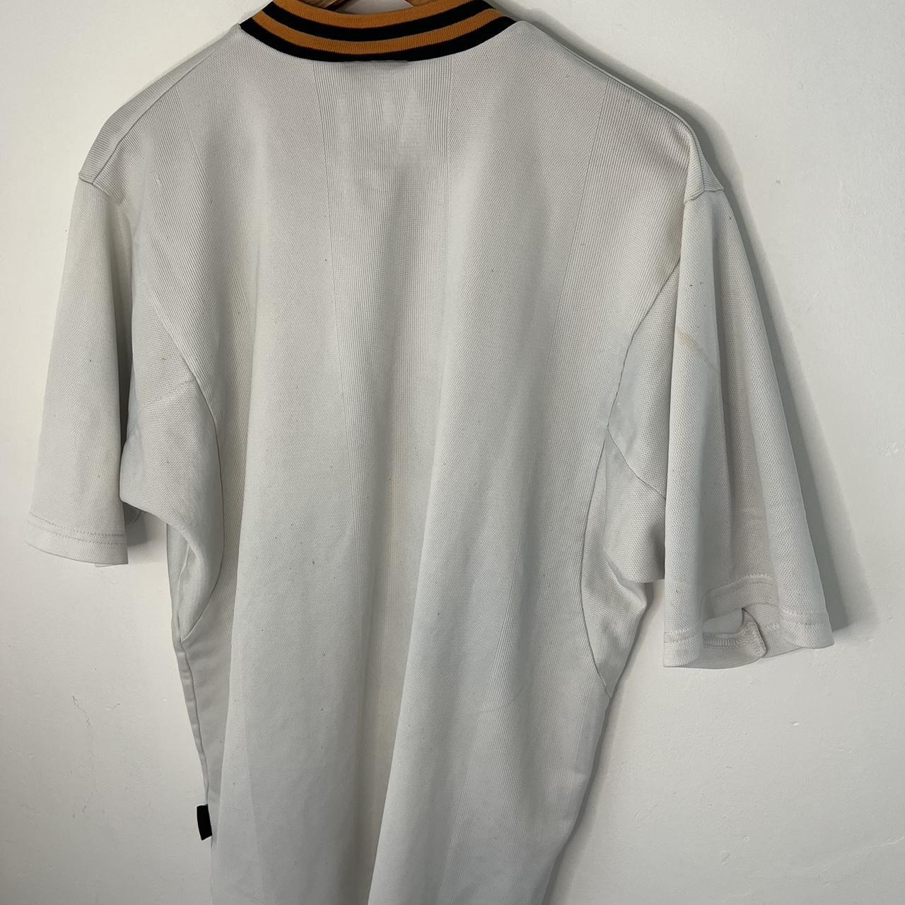 Wolverhampton Wanderers Doritos away Kit 2002 In... - Depop