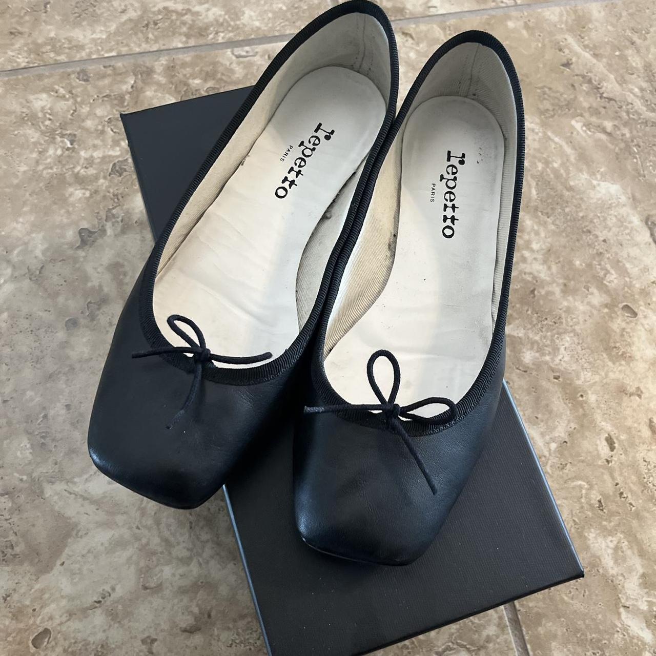 Repetto ballet flats with square toe and bow. Barely... - Depop