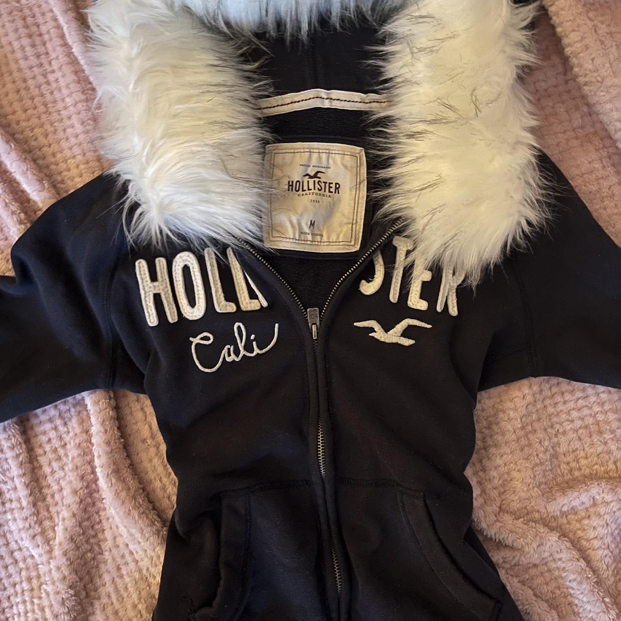 Vintage 2000s Hollister Faux Fur Zip Up Hoodie | Depop