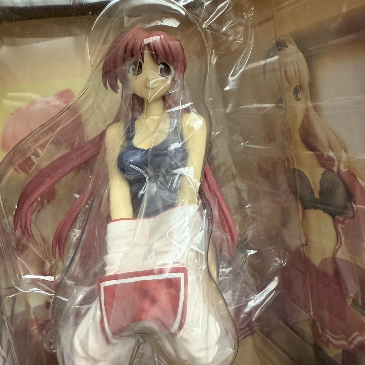 Toheart2 kousaka tamaki figure box is damaged figure... | Depop