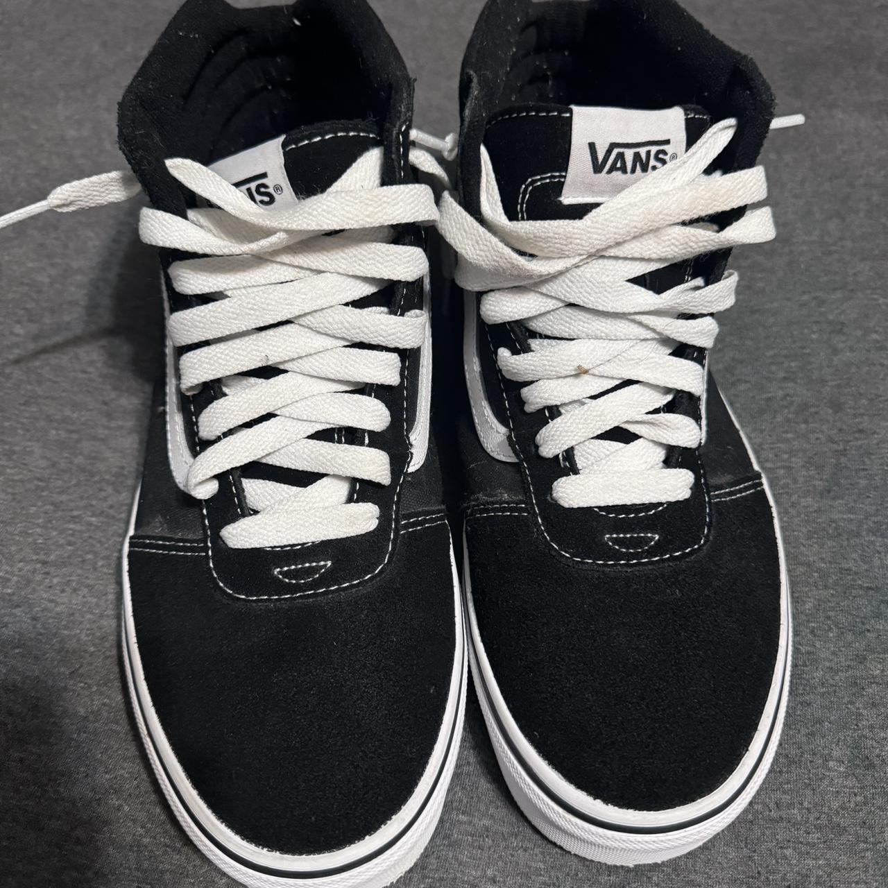 VANS HIGHTOP SNEAKERS MENS US SIZE 10 *no... - Depop