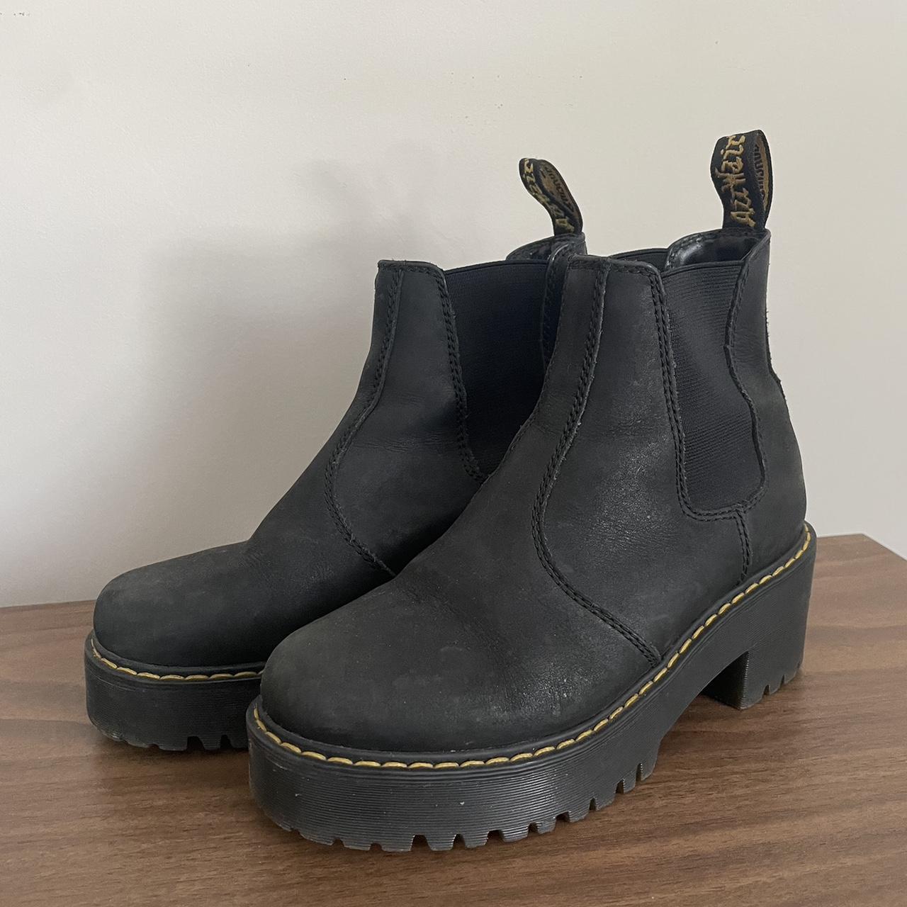 Doc Martens Chelsea platform boots in black! Nearly... - Depop