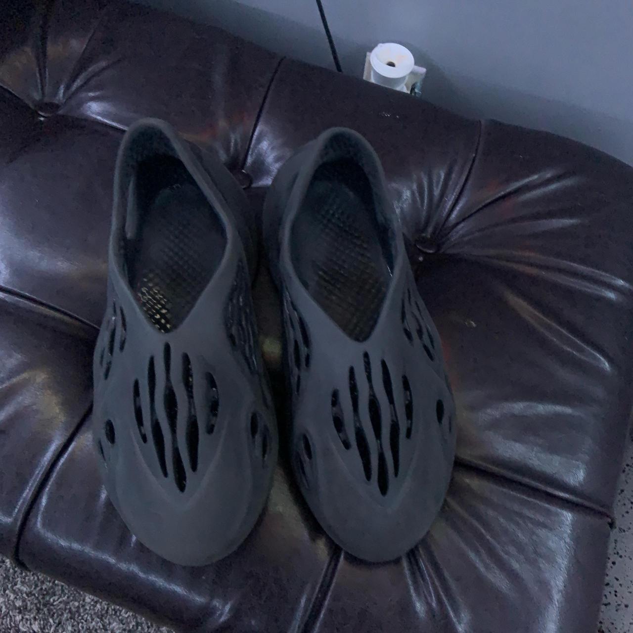 yeezy foam rnners/size 11/no box - Depop