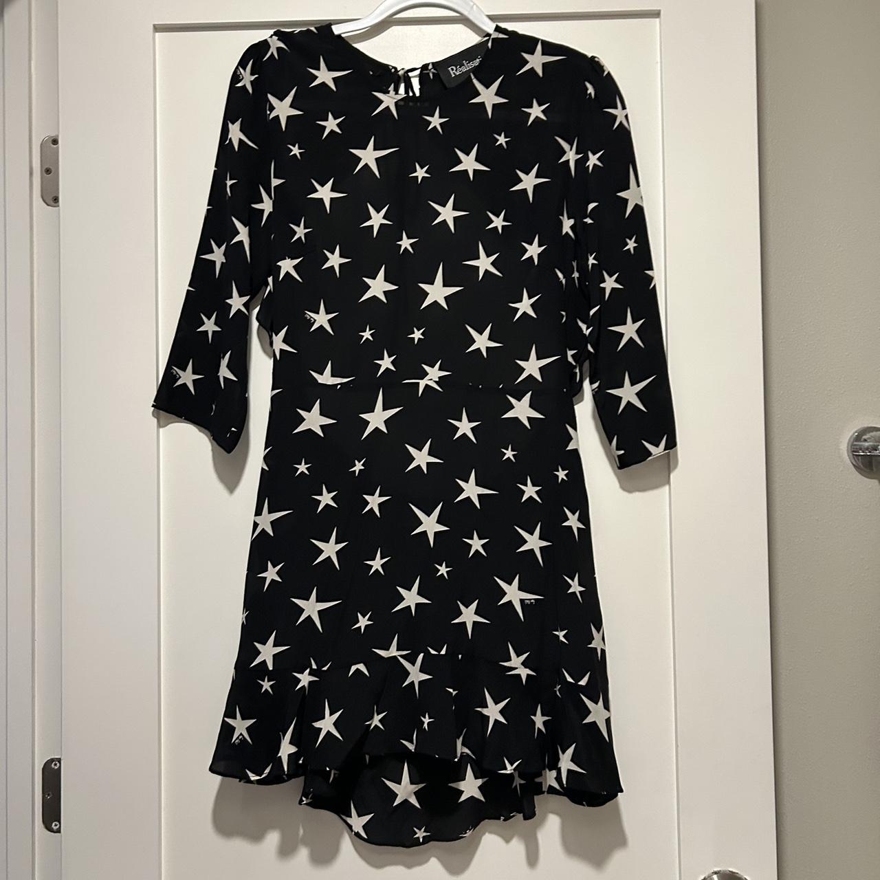 Realisation star dress in size L. No longer sold! - Depop