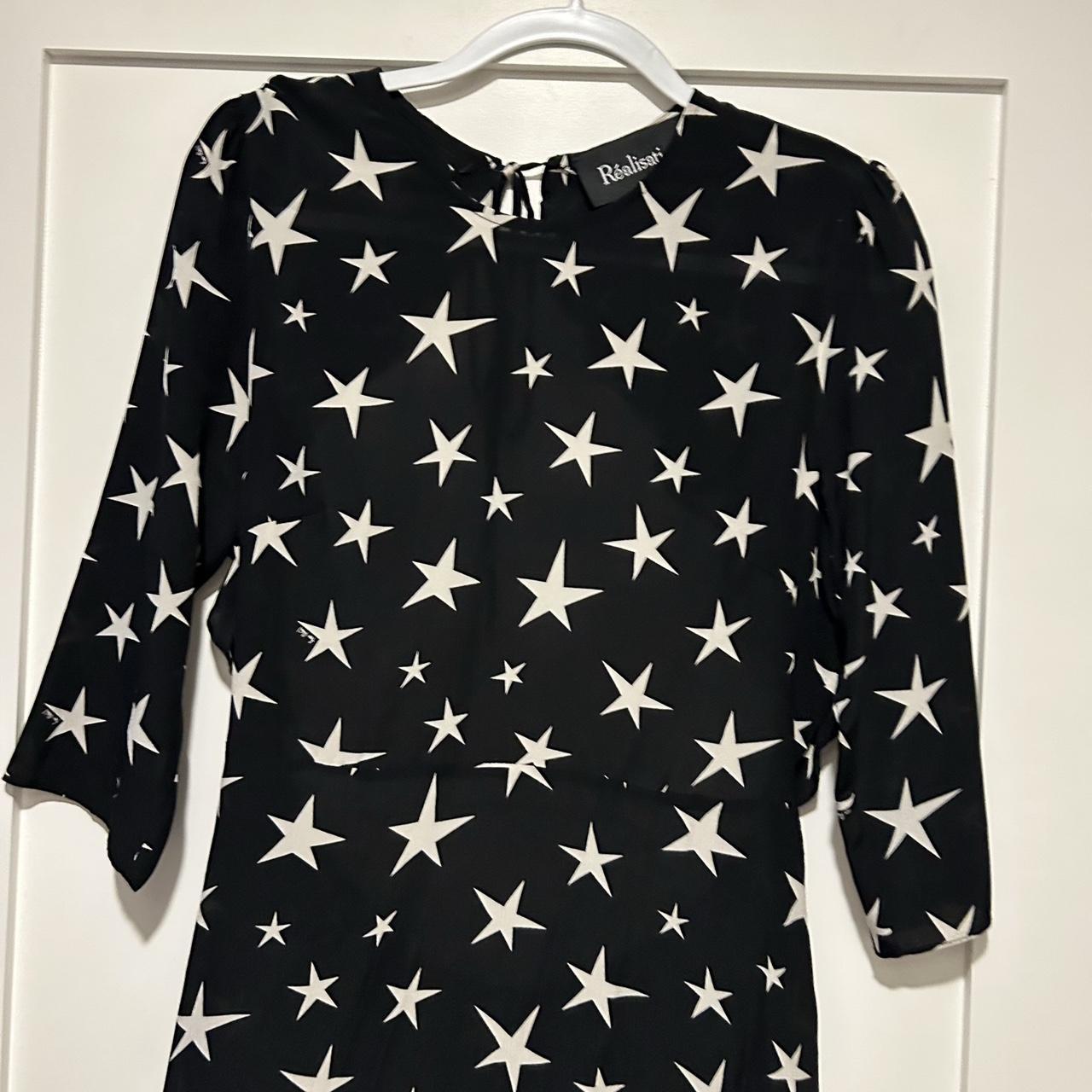 Realisation star dress in size L. No longer sold! - Depop