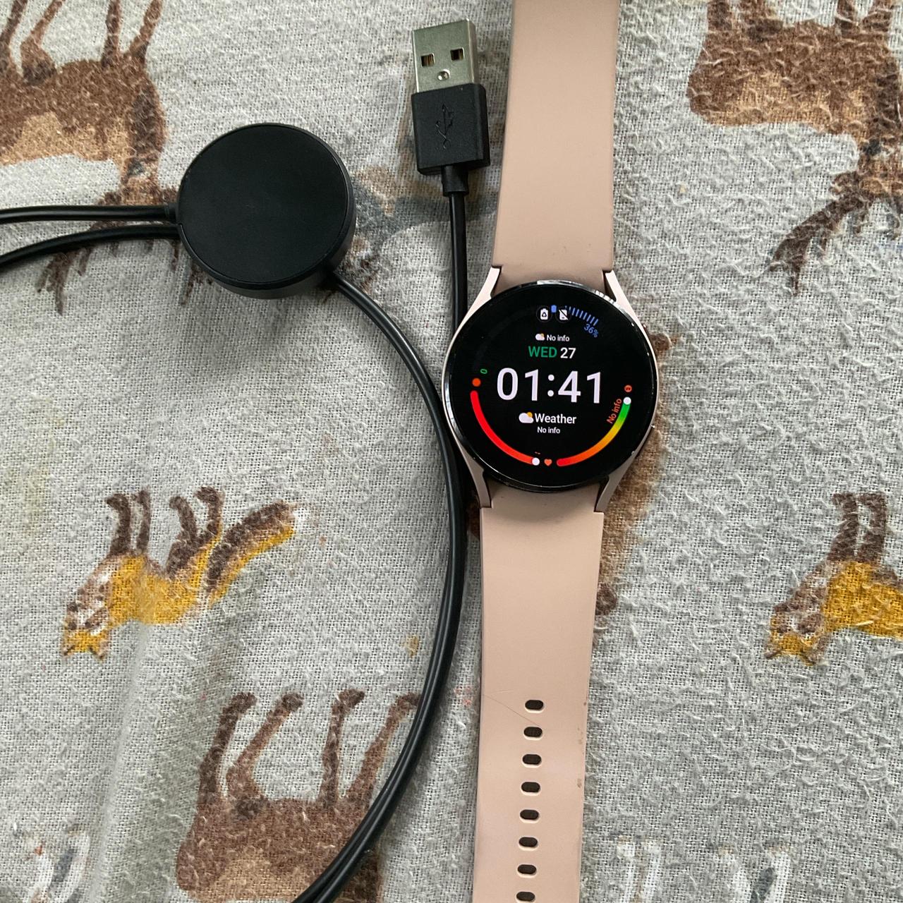 Samsung galaxy watch 4th edition 40mm - Depop