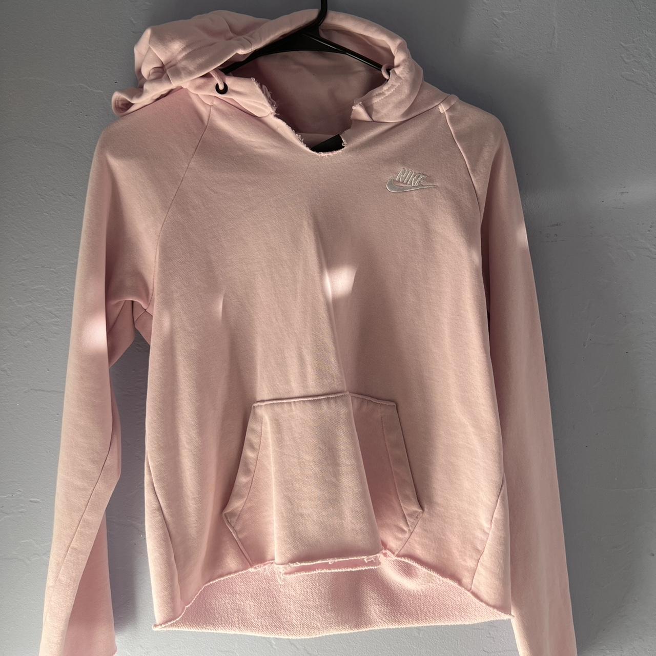 baby pink nike hoodie - Depop