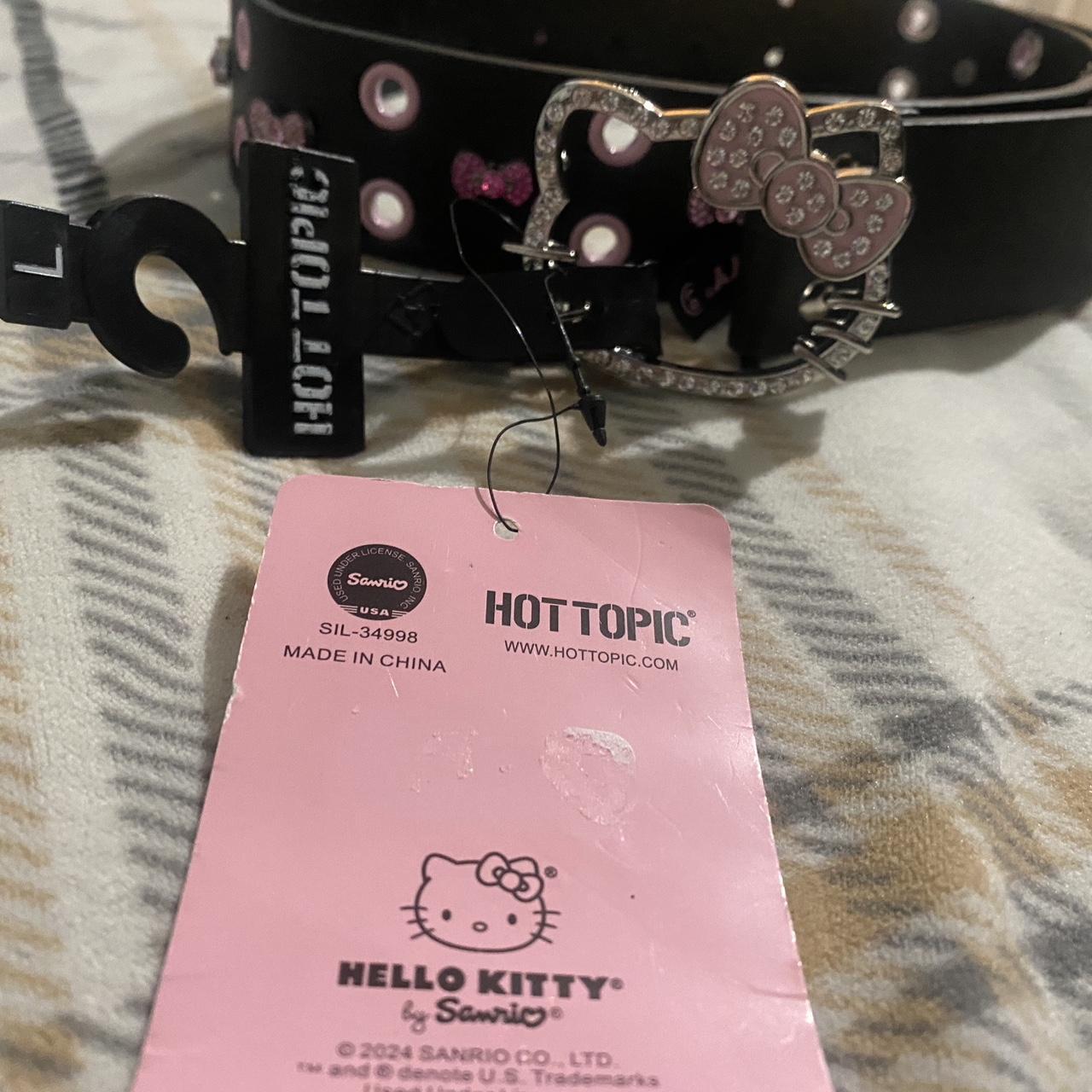 Black and pink Hello Kitty belt - Depop