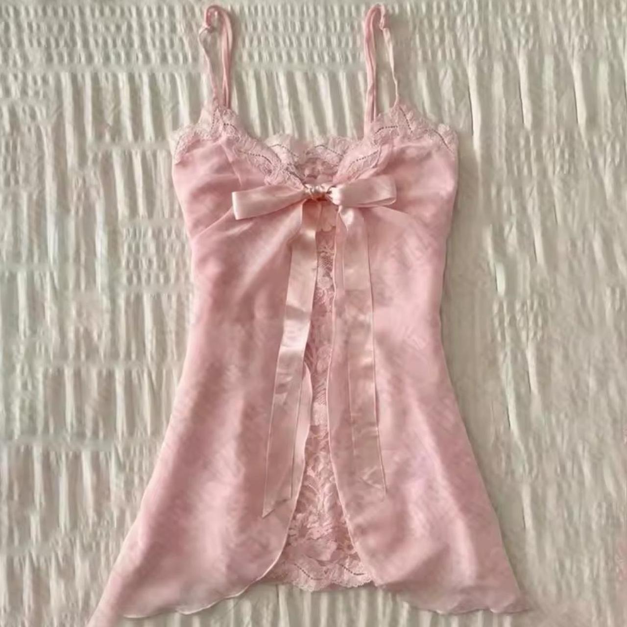 baby pink lacey bow split cami top 🩵Size s 🩵Perfect... | Depop