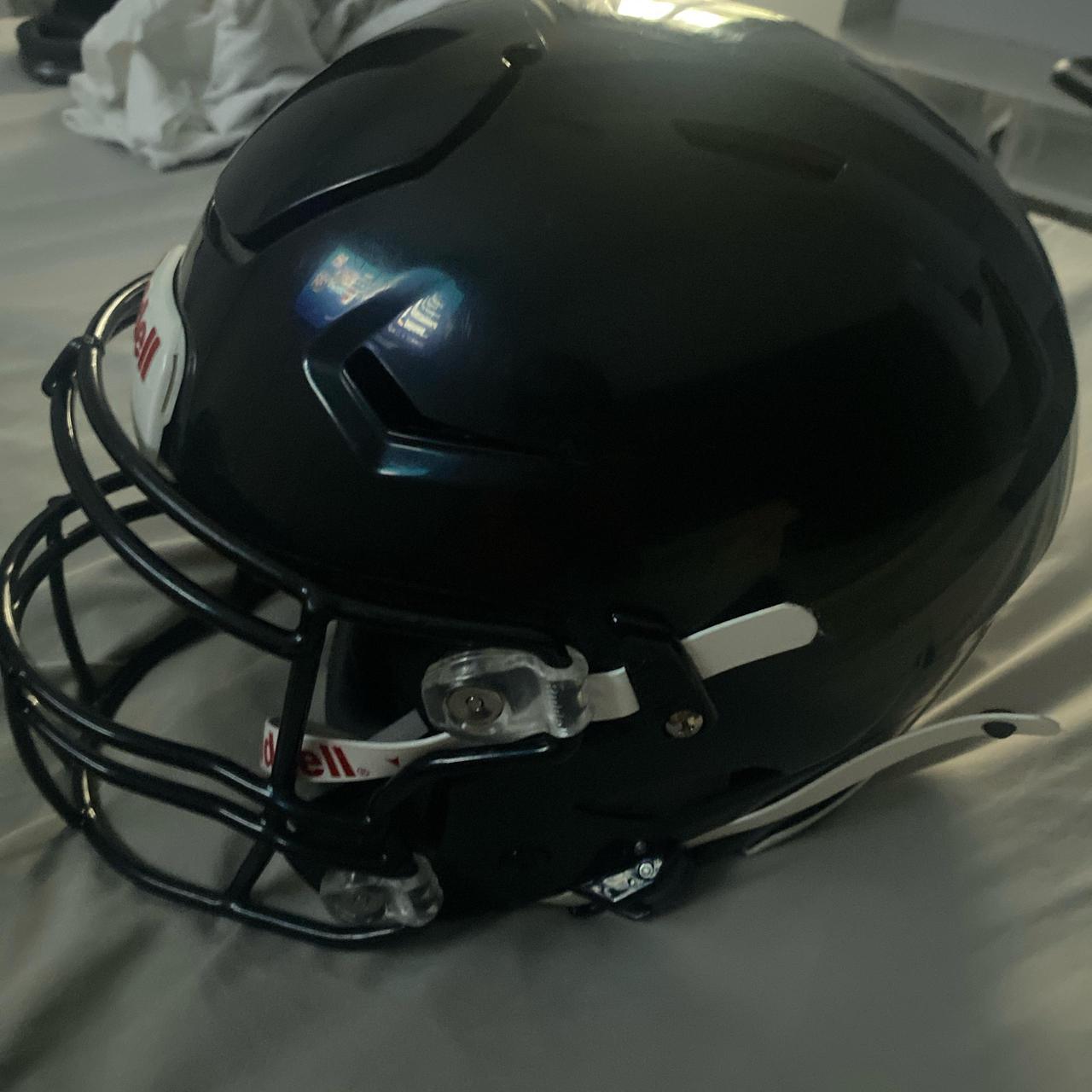 Riddell Speedflex Varsity football helmet... | Depop
