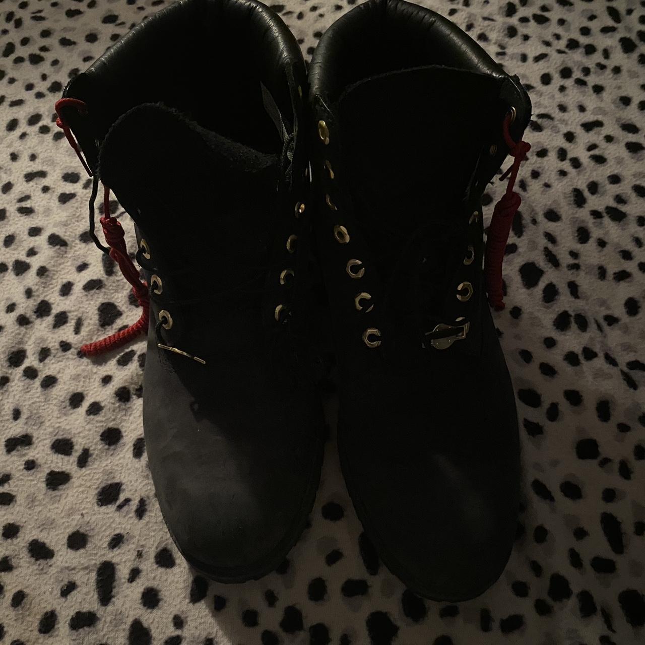 Black and red timberland #timberlands #cottage #indie - Depop