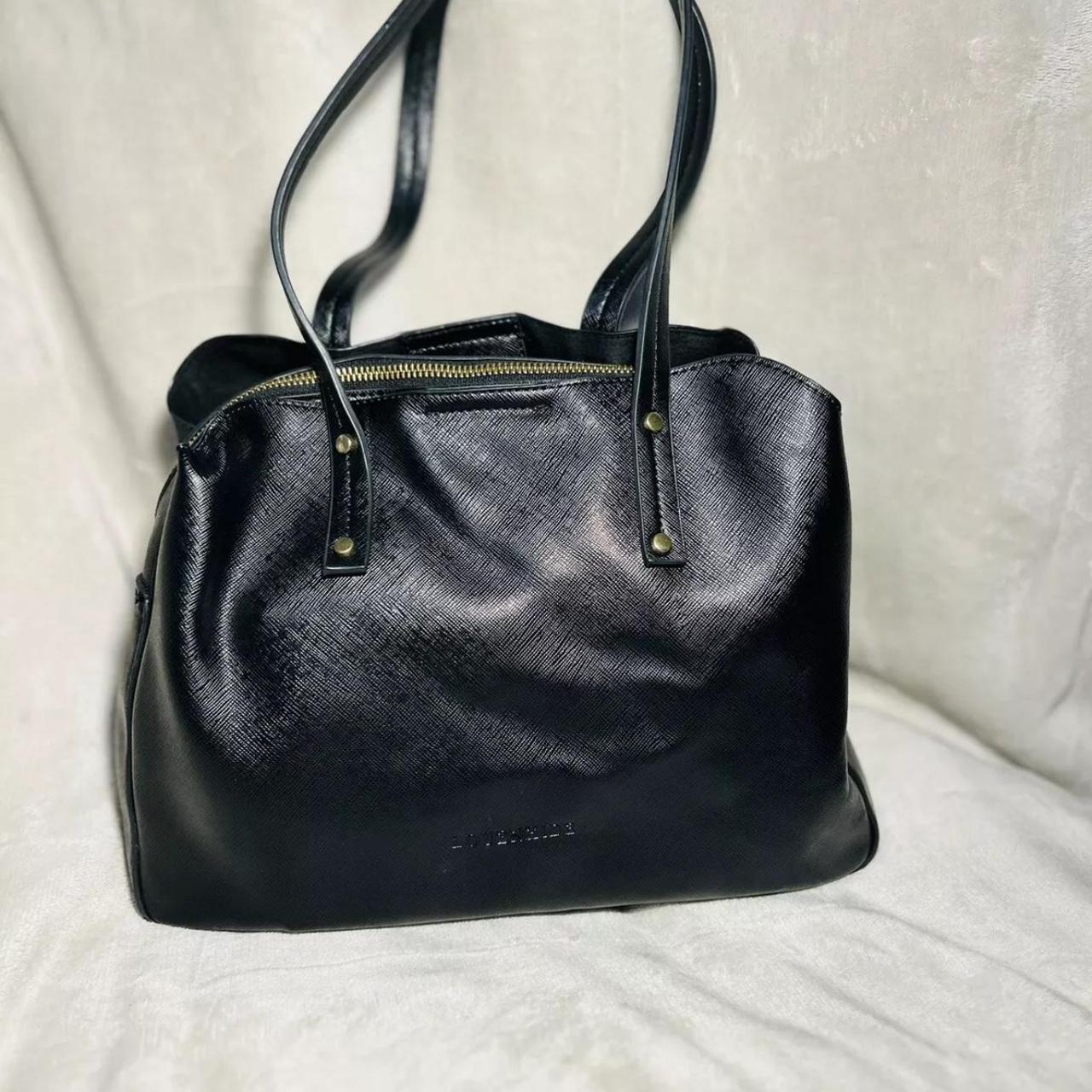 Louenhide Womens Black 3 compartment Shoulder Bag.... - Depop