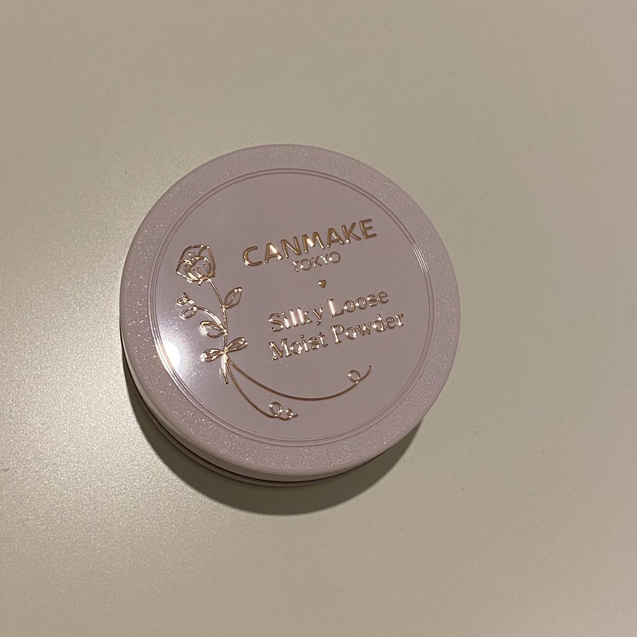 canmake silky loose moist powder! opened but not used - Depop