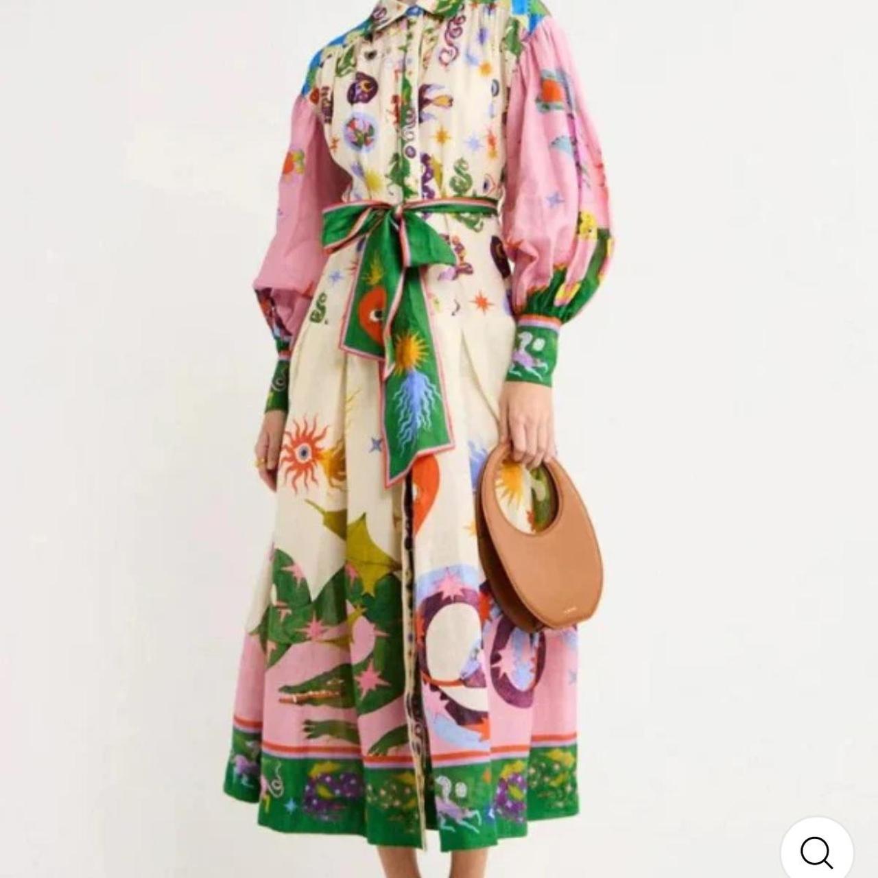 Gorgeous Italian maxi dress Bought size too big... - Depop