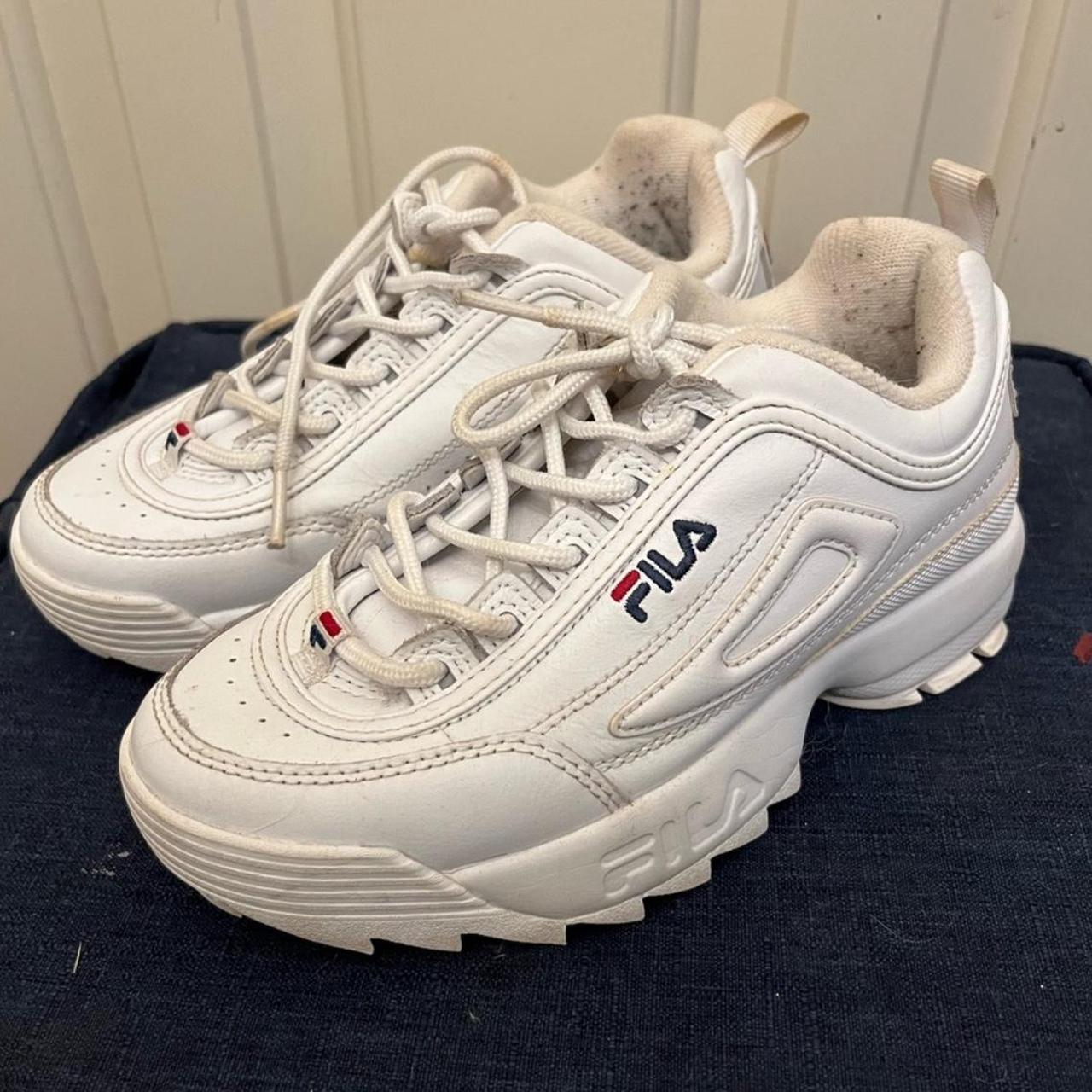 white chunky filas a kids 4.5 and womens 6 - Depop