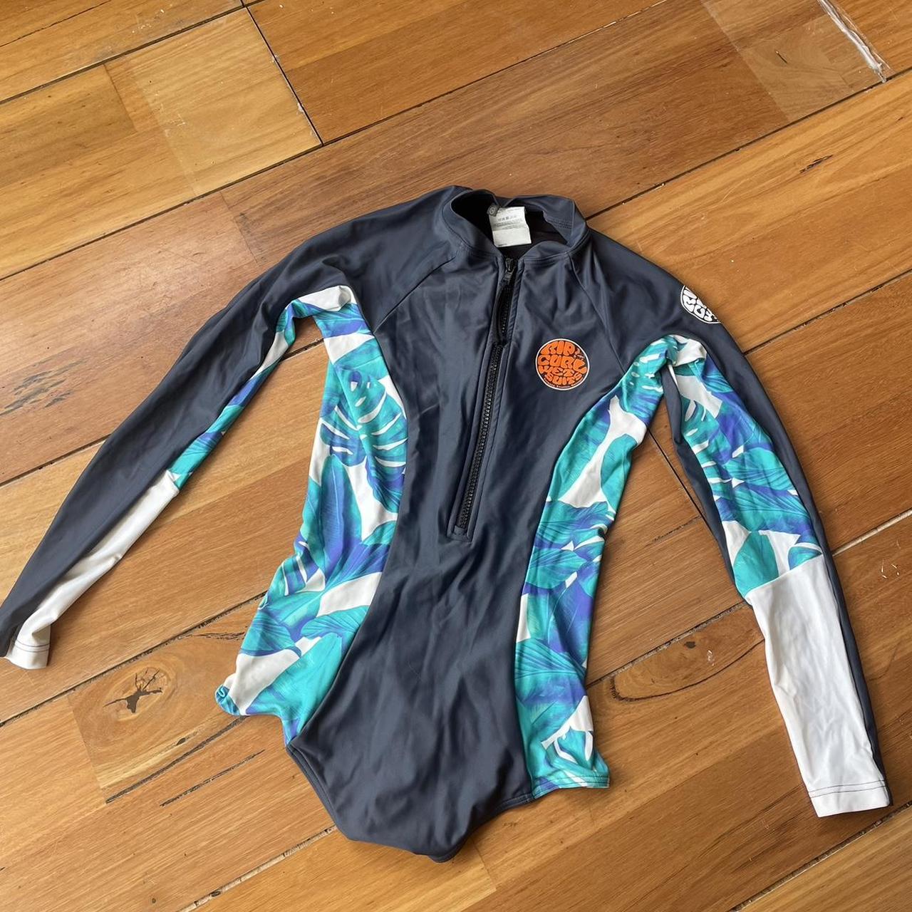 RIP CURL WETSUIT BATHERS Grey and multi-coloured... - Depop