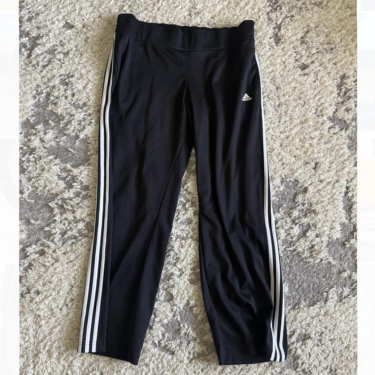 Adidas sweats #cozy #adidas #track #sweats - Depop