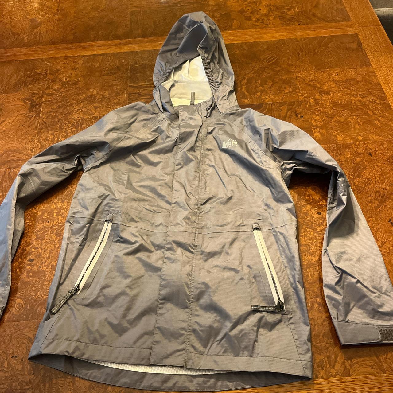Reí rain coat - Depop