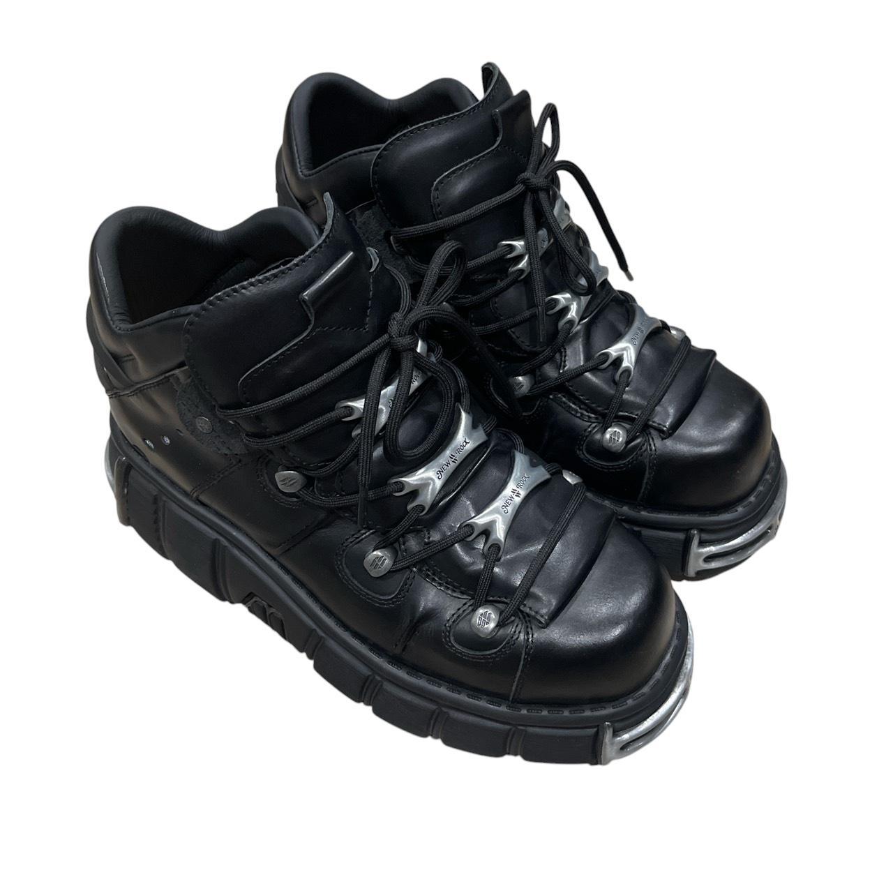 worn once new rocks no box - Depop