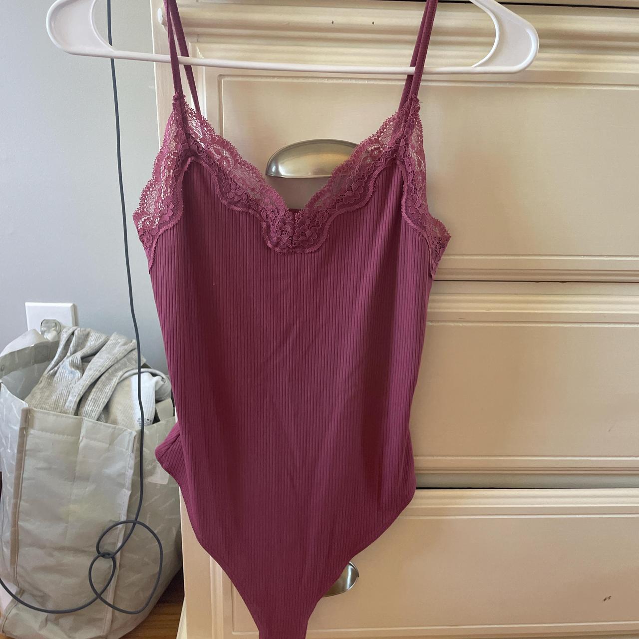 American eagle bodysuit size small - Depop