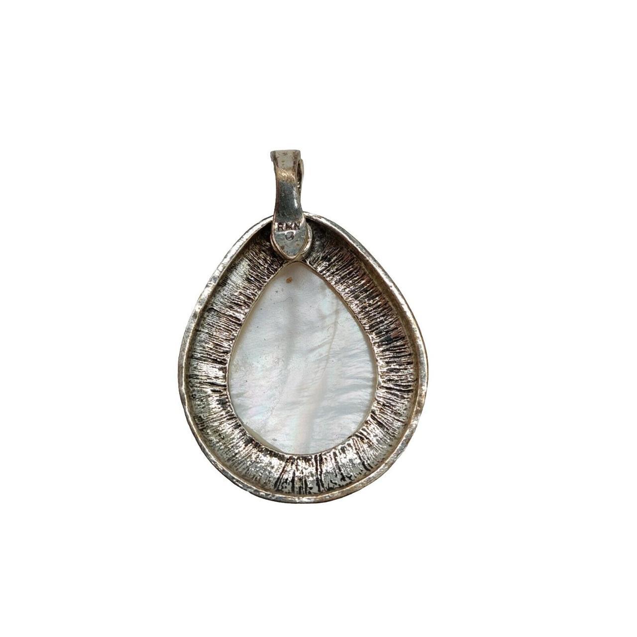 Silver plate Mother of pearl pendant RMN Has some... - Depop