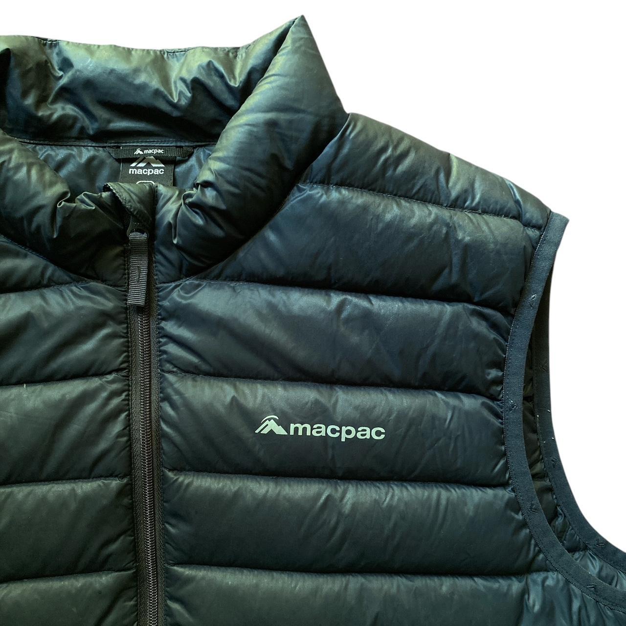Macpac puffer vest M dark navy chest 55cm, length... | Depop