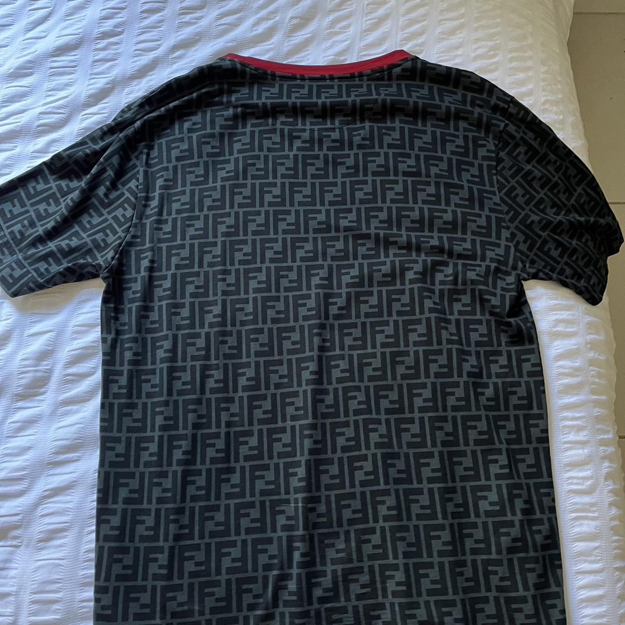 Men’s fendi tee RRP$1200 - Depop