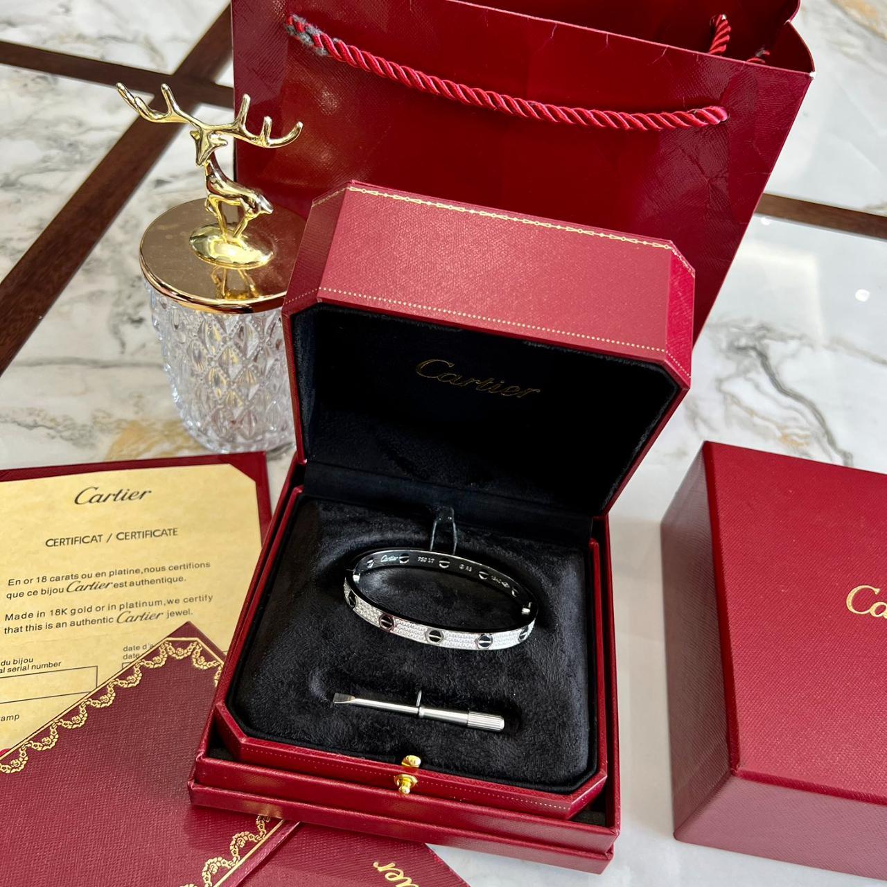 Cartier star bracelet store