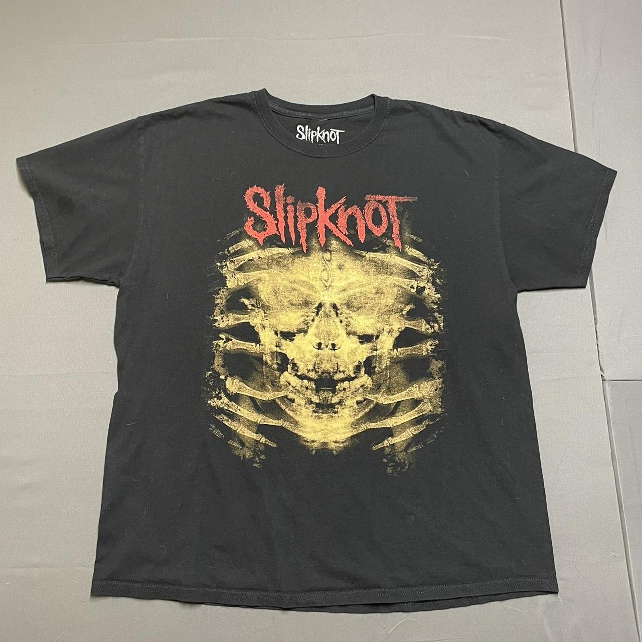 slipknot graphic tee. clean graphic, lmk! pit to... - Depop