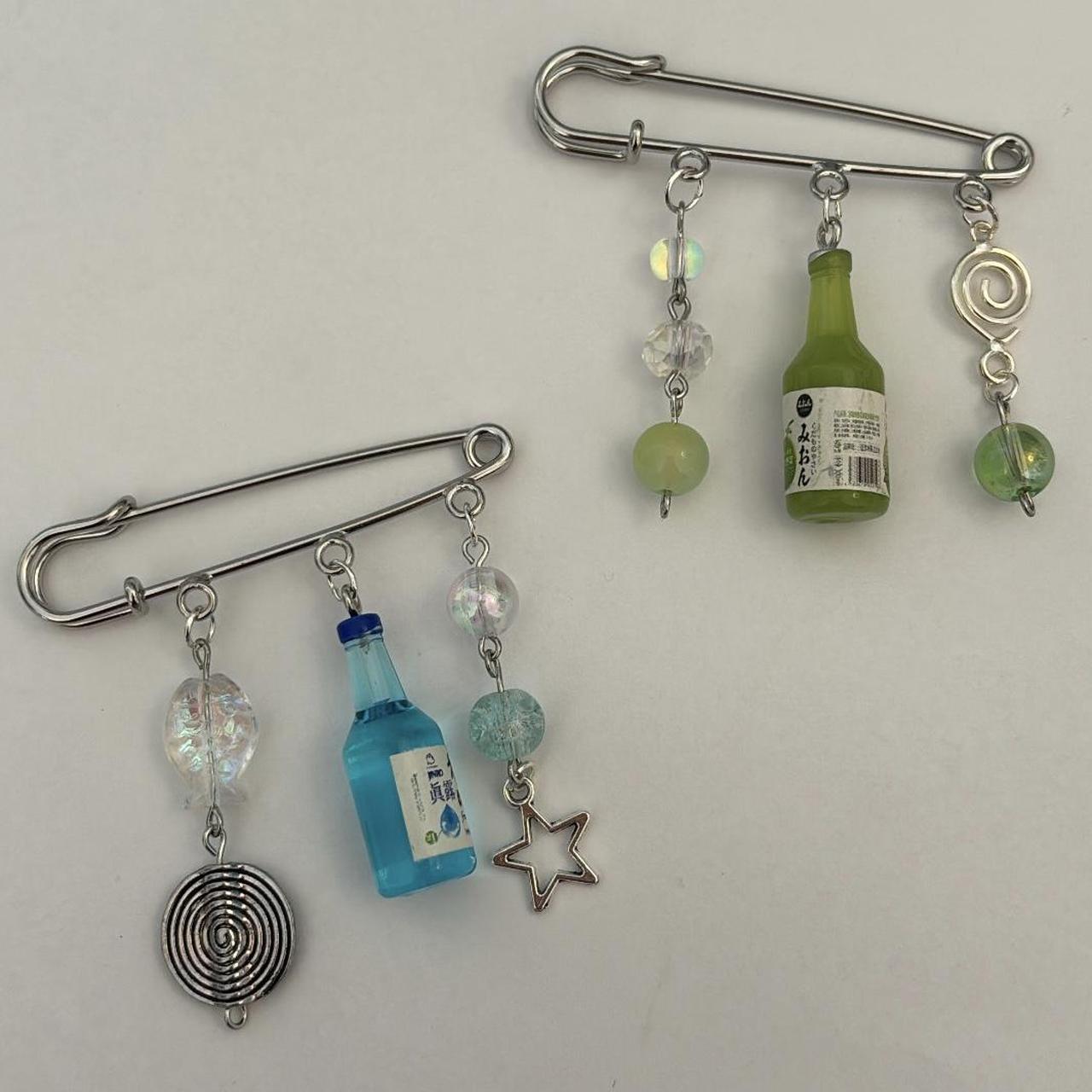 green soda bag pin / brooch 💚 handmade by myself! i... - Depop