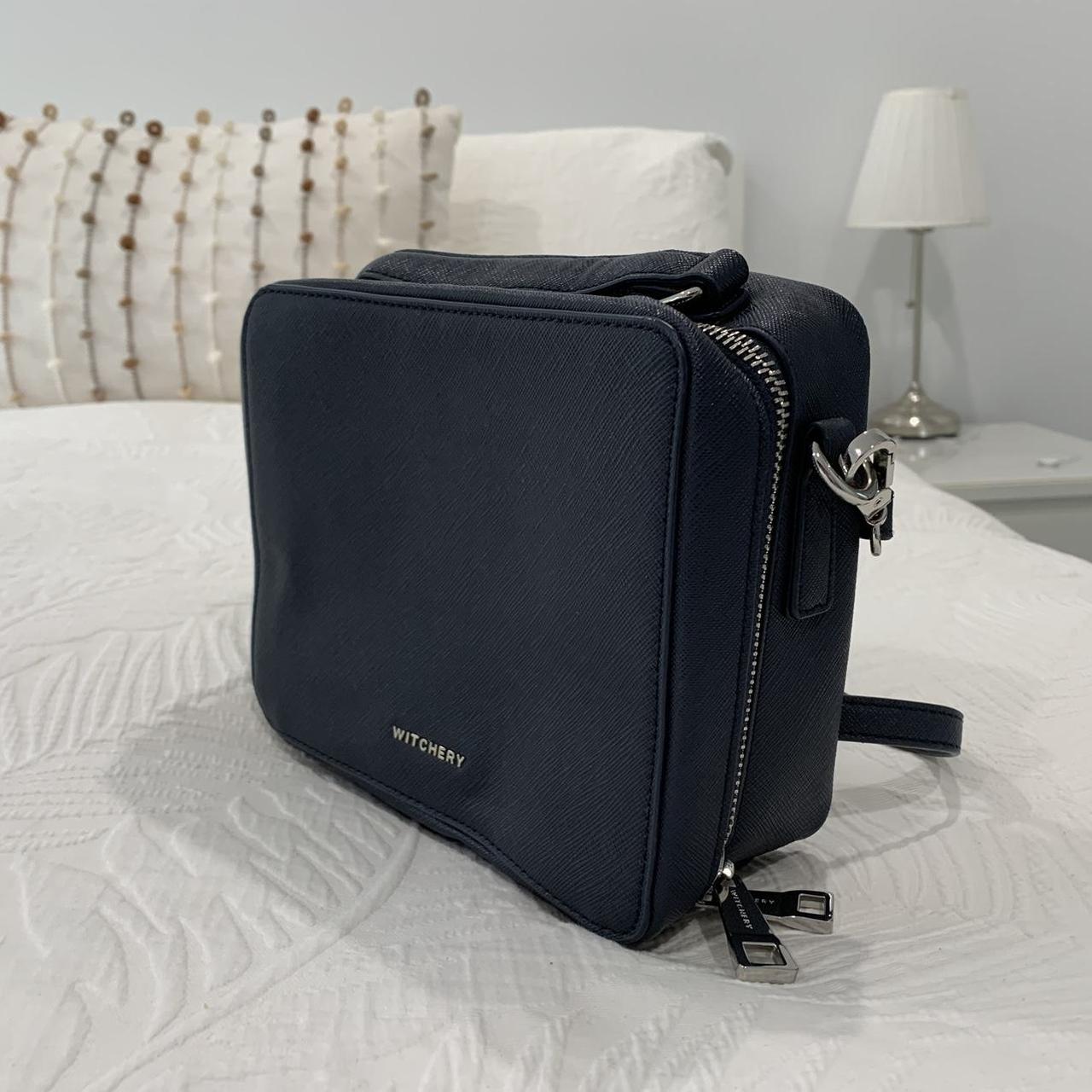 WITCHERY Navy cross body bag with handle Excellent... - Depop