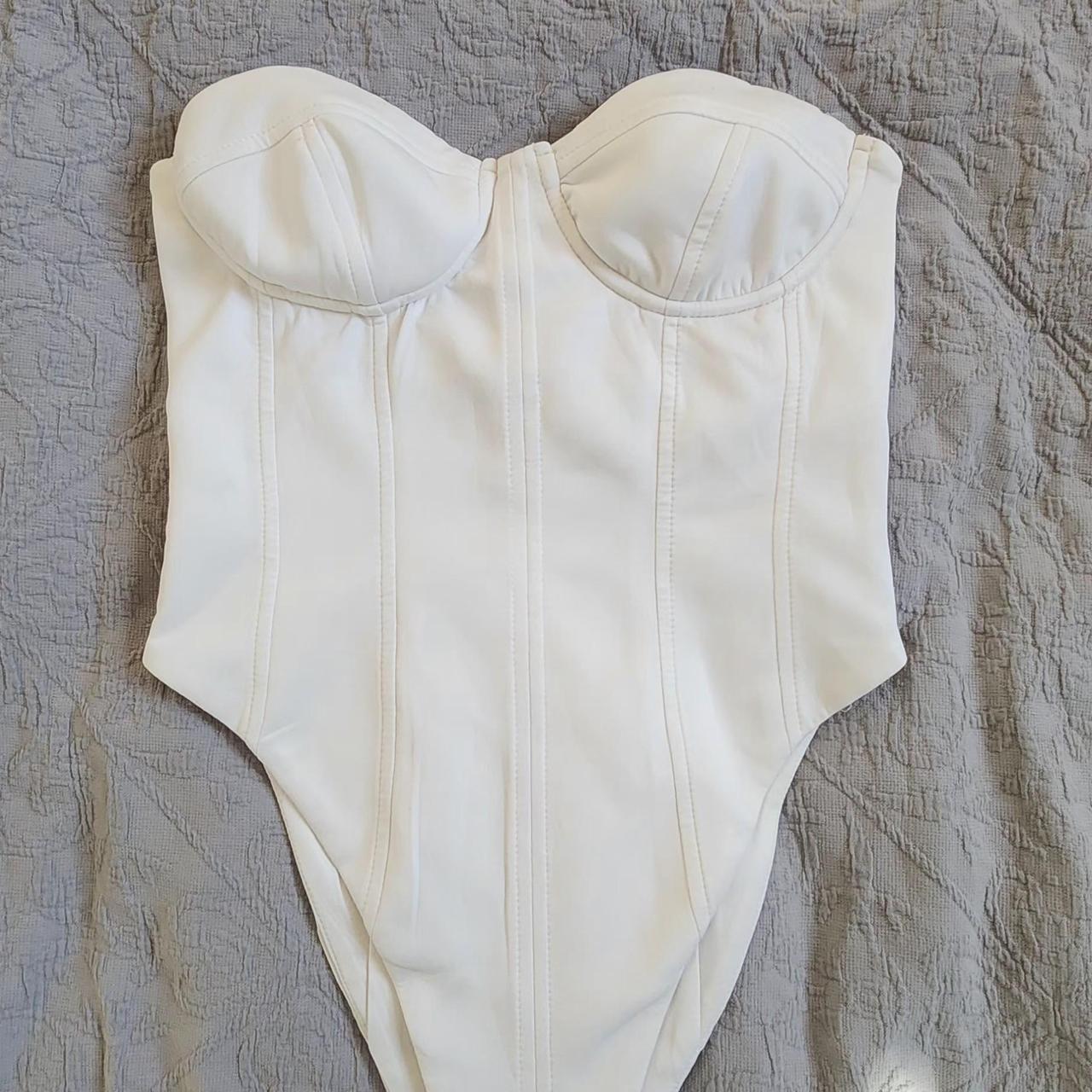 white structured princess polly body suit | Depop