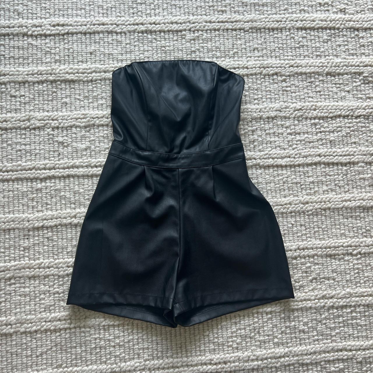 Express mini romper size US 4 but fits like a 2 cut... - Depop