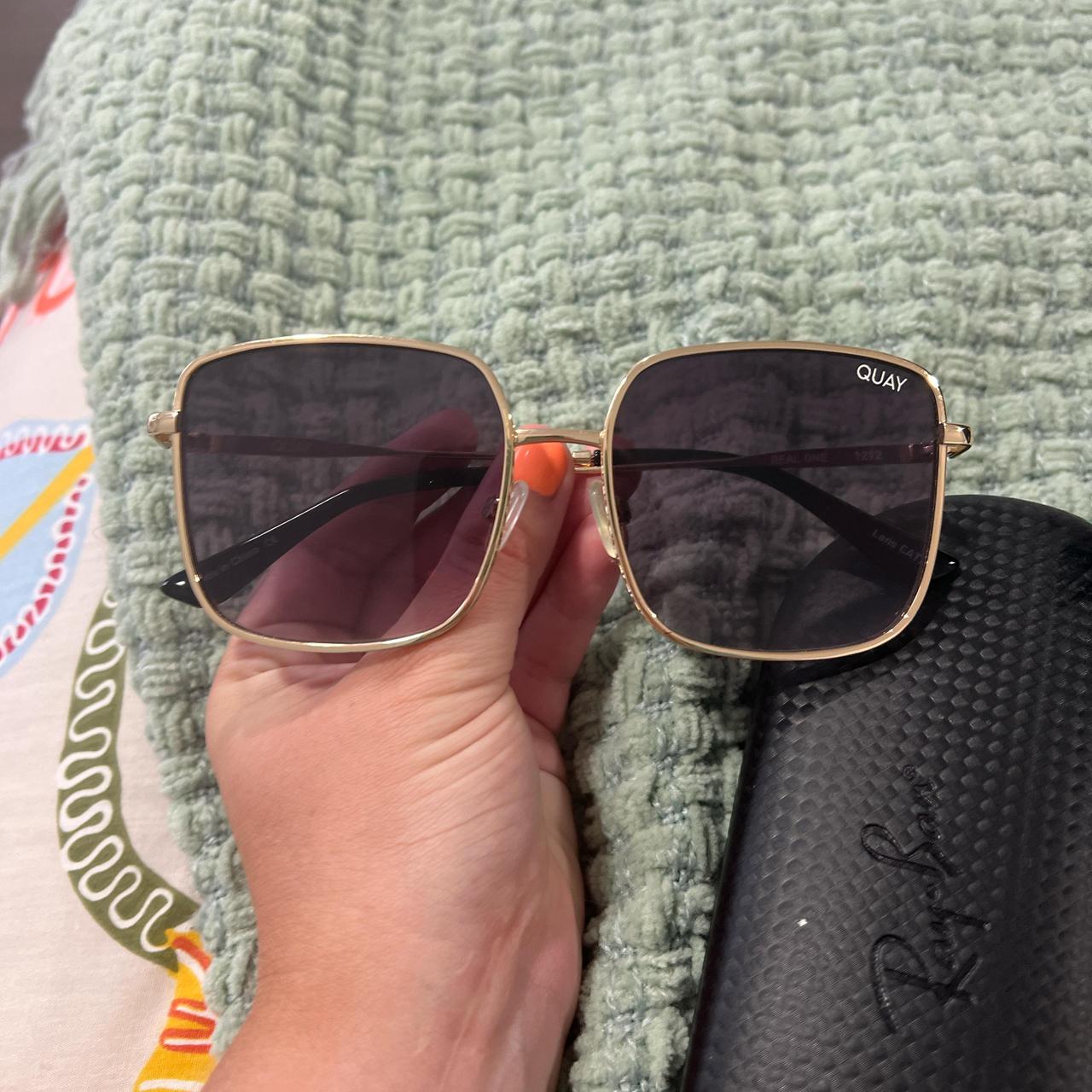 Quay glasses worn once - Depop