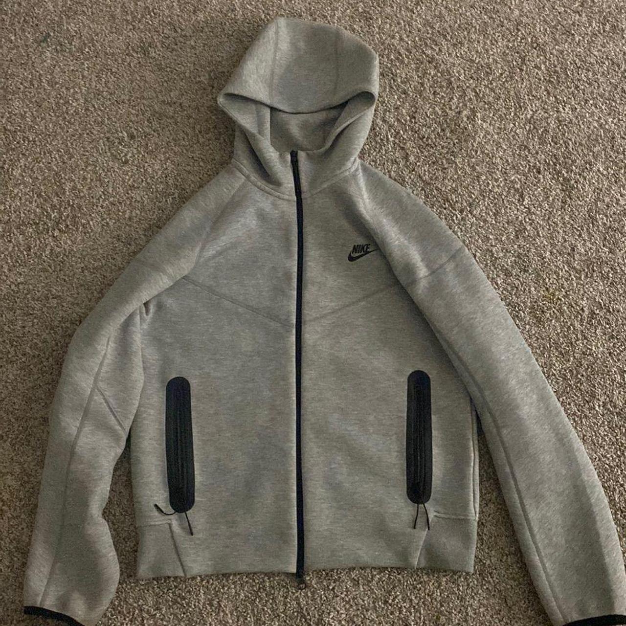 Gray Nike Tech Size Medium - Depop
