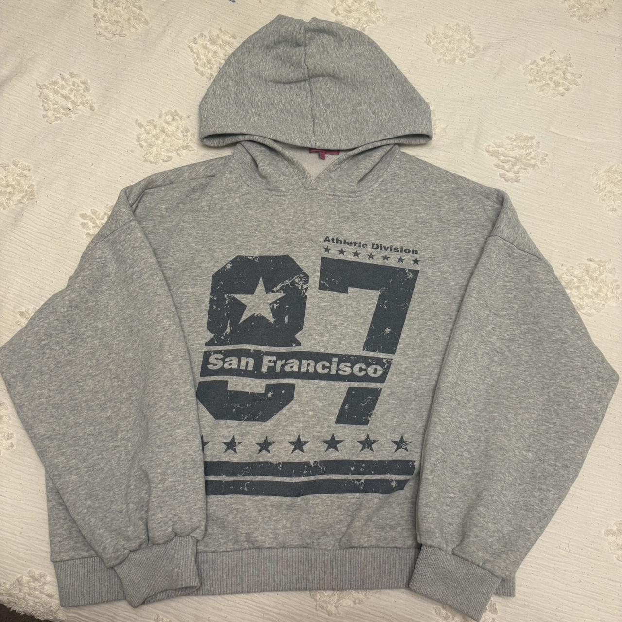 Super cute grey edikted hoodie! Size L, perfect... | Depop