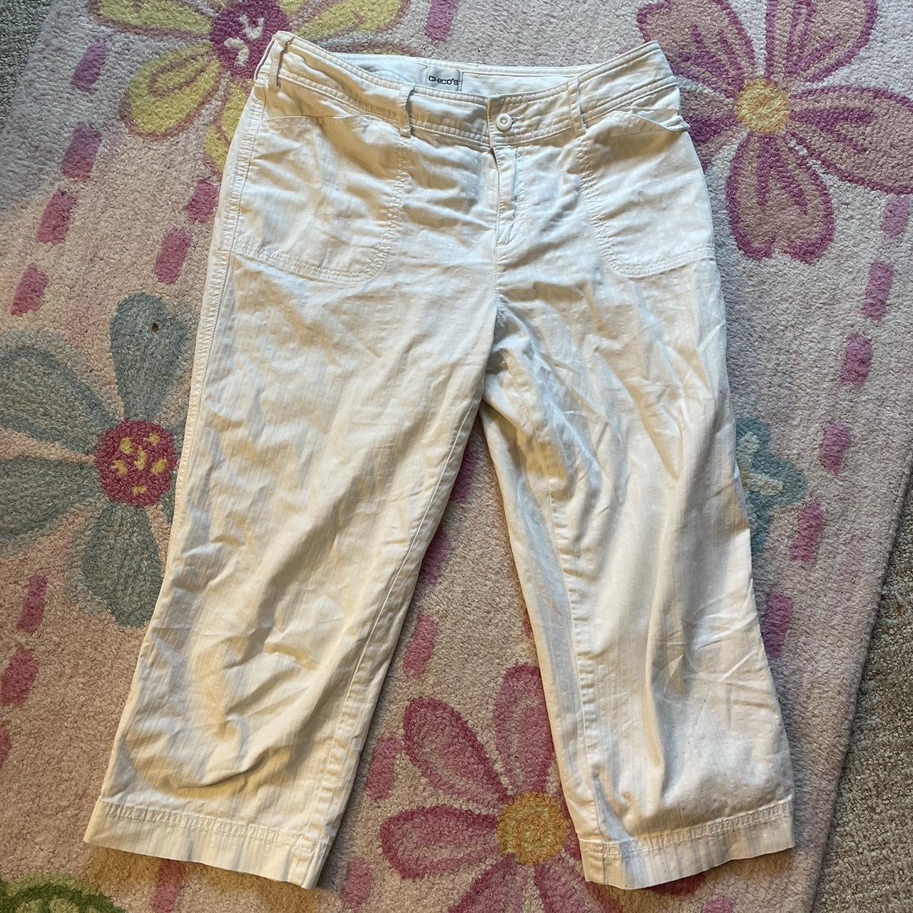 2000s style white capris -chicos size 0.5... - Depop