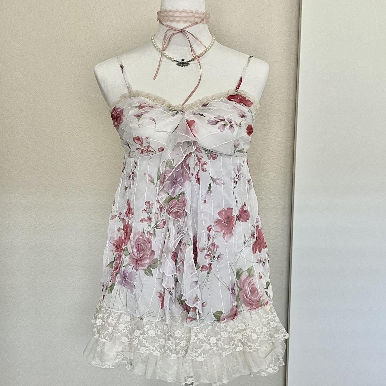 ᡣ𐭩 Japanese brand: TBD ᡣ𐭩 Cream/white ᡣ𐭩 Ruffle,... | Depop