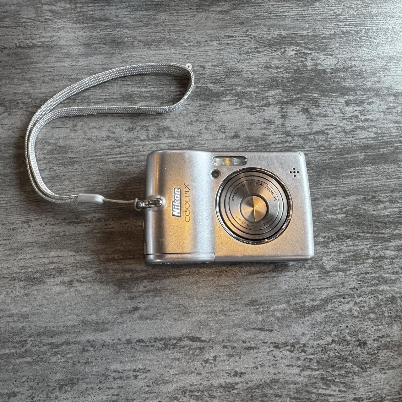 Nikon coolpix L12 WORKING, the quality of the photo... | Depop
