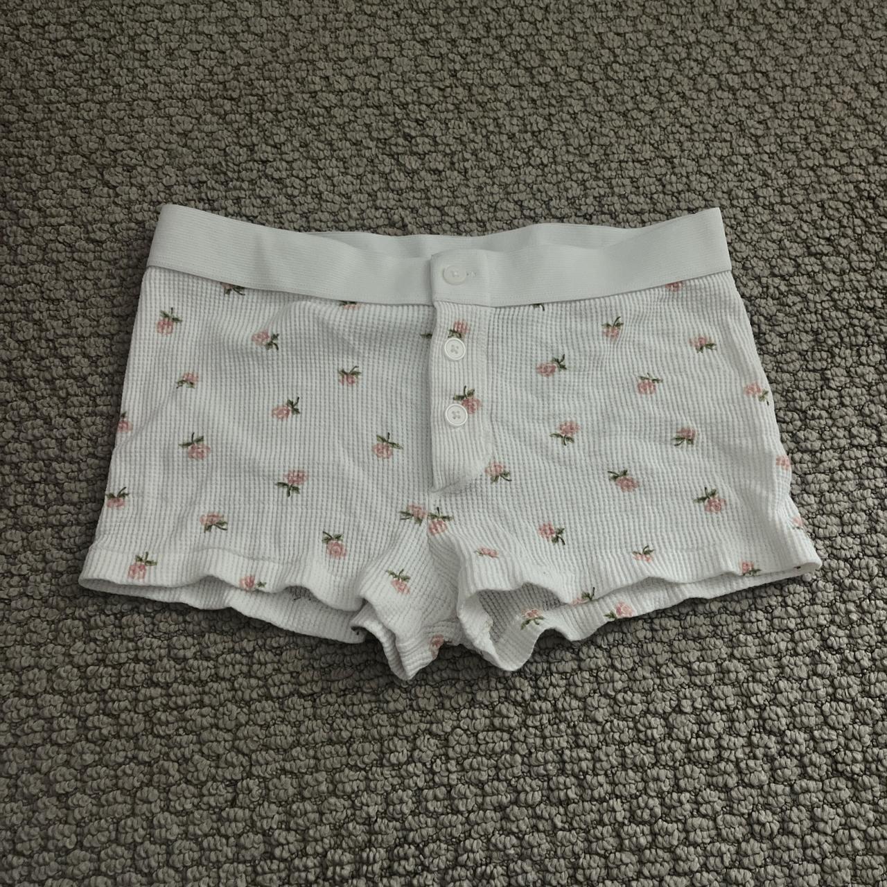 floral boy short boxers - Depop